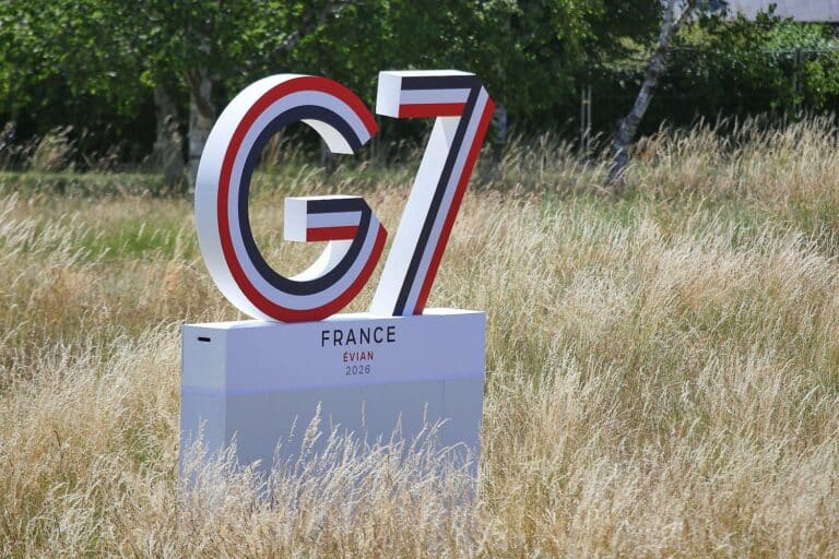 Politik: Trump beim G7-Gipfel: Russland sollte einen Deal machen - LDZ